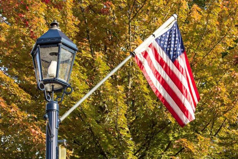 Lamp post Manufacturer to the USA | Vietnam Cast Iron Supplier