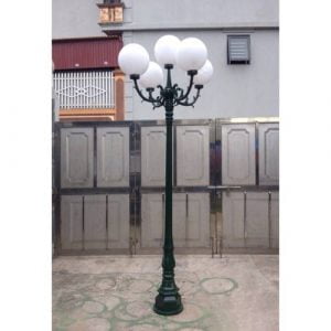 Classic Style Cast Iron Base Decor Patio Outdoor Lamp Post