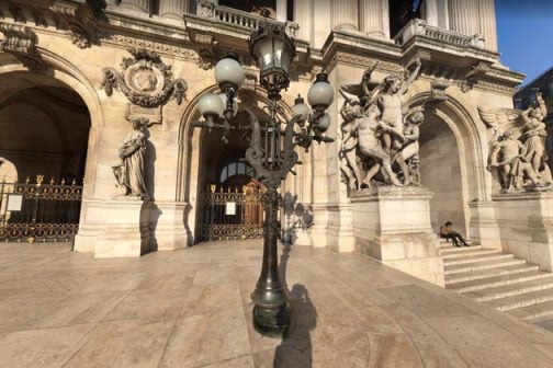 Collection of most impressive Lampposts in Paris street: You will love!