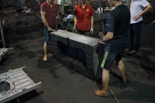 Foundry safety & foundry health hazards in metal casting workshop